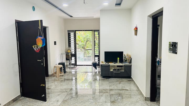 2bhk Home Near Kannur University And Law College. - Thalassery