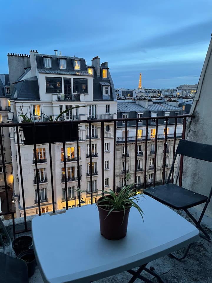 Studio Eiffel Tower View 15min Walk Arc Detriomphe - Paris