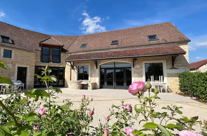 Le Relais Des Cavaliers Gourmands Vous Attend - Chaource