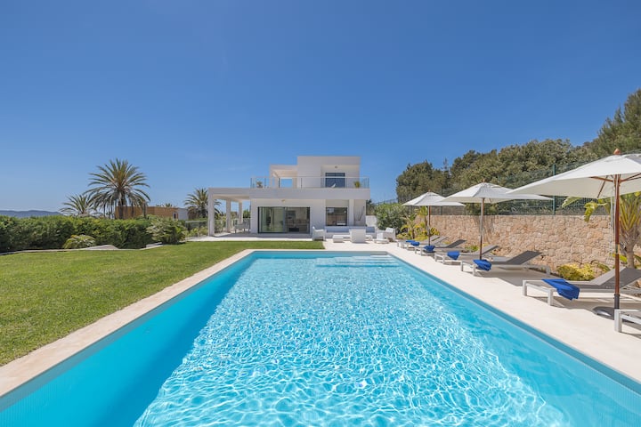 Villa With Fantastic Sea Views - Ibiza