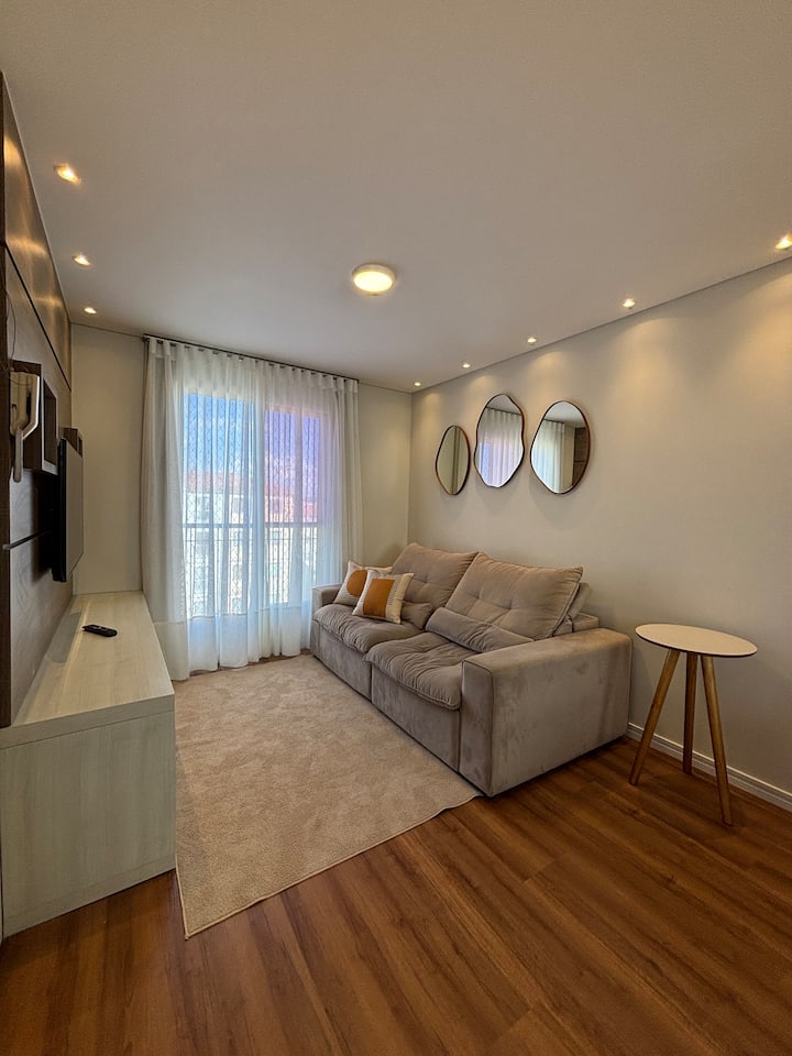 Apto Aconchegante, 4 Andar,  Próximo Aeroporto - São José dos Pinhais