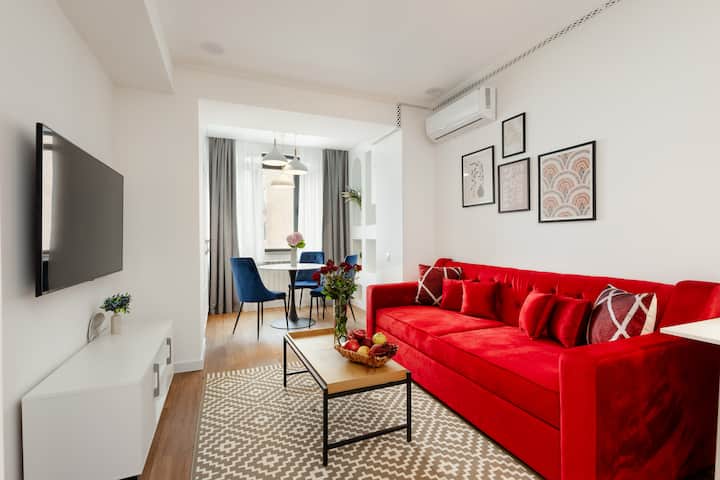 Refined Comfort | Saryan Suite | City-center - Armenia