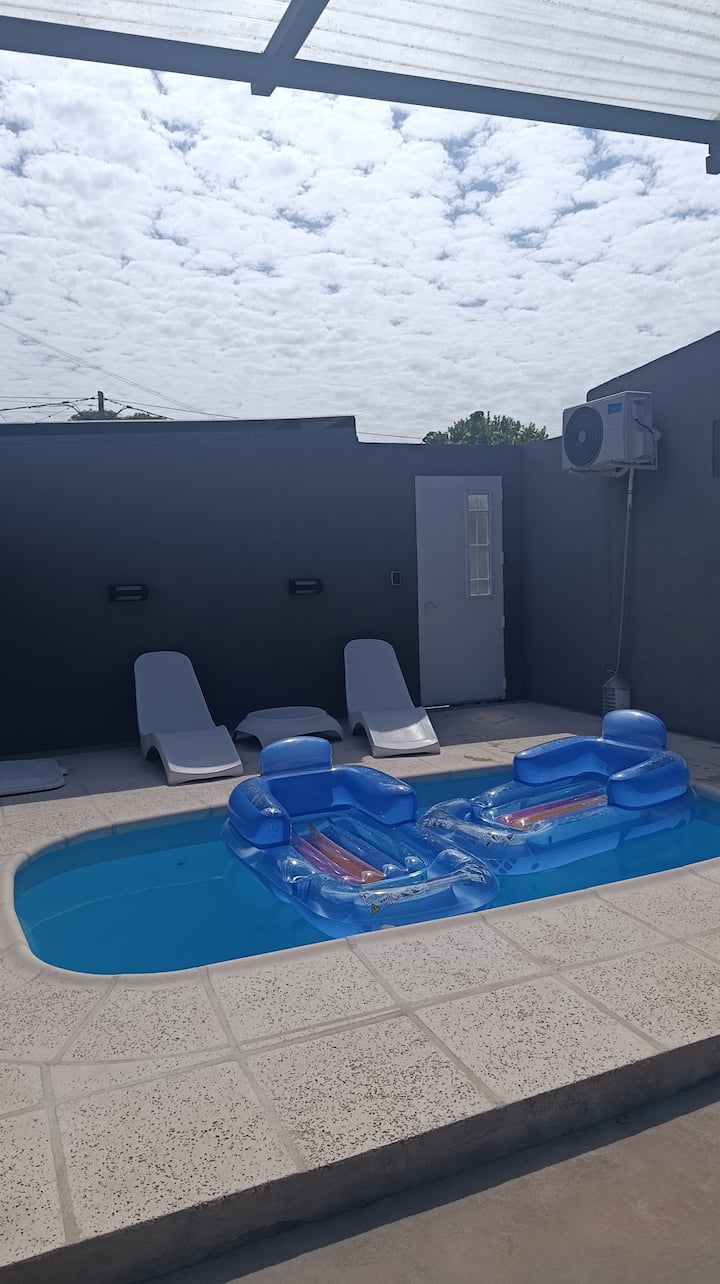 Casa
 En Zona Costanera - Baradero