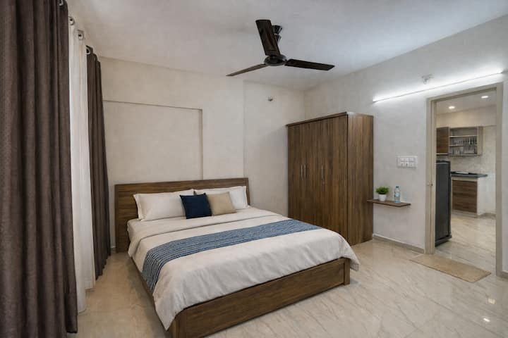 Comfort Stay | Spacious 1bhk In Dindoli - Surat