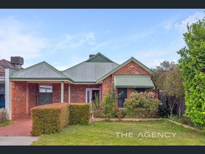 Spacious 1br House In Belmont - Belmont