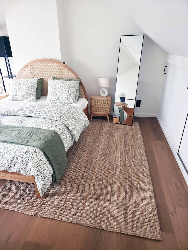 Charming Top-floor Apartment Near City Centre - Gante