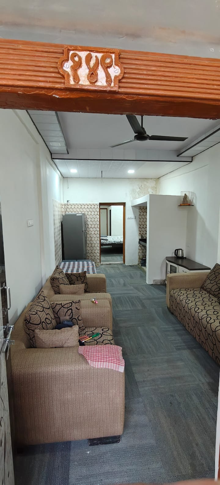 Cozy Furnished Stay With Ac Kitchenette & Bathroom - Mumbai