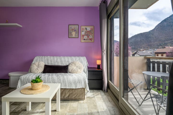 Studio Lumineux Avec Balcon + Vue Montagne - Aigueblanche