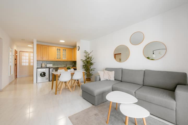 Los Cristianos · Quiet One Bedroom Near The Beach - Los Cristianos