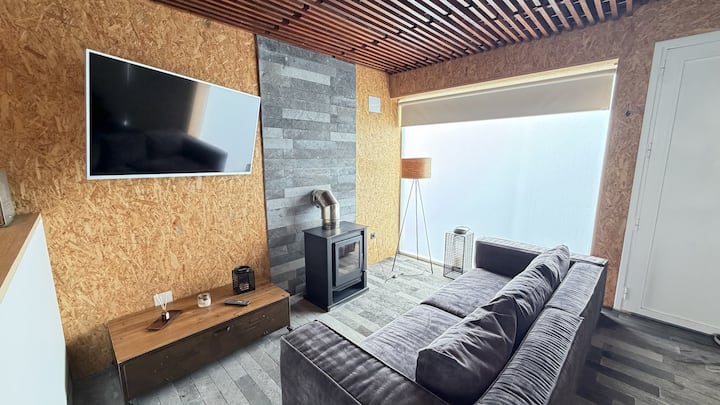 Chalet Con Jacuzzi 40° + Chimenea, Fibra 600mbs - Piedralaves