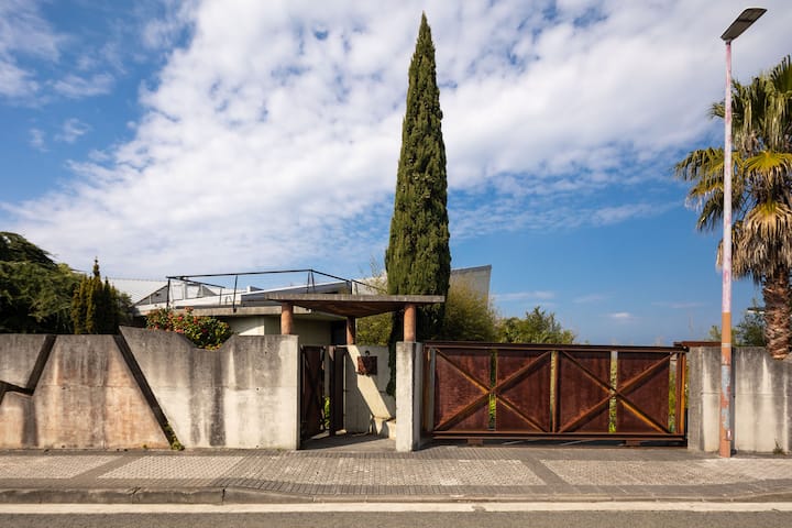 Villa 4 Habs Con Piscina Y Vistas - Saint-Sébastien