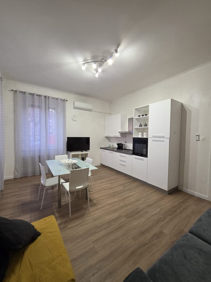 Ampio Appartamento Trieste • Mare E Centro - Trieste