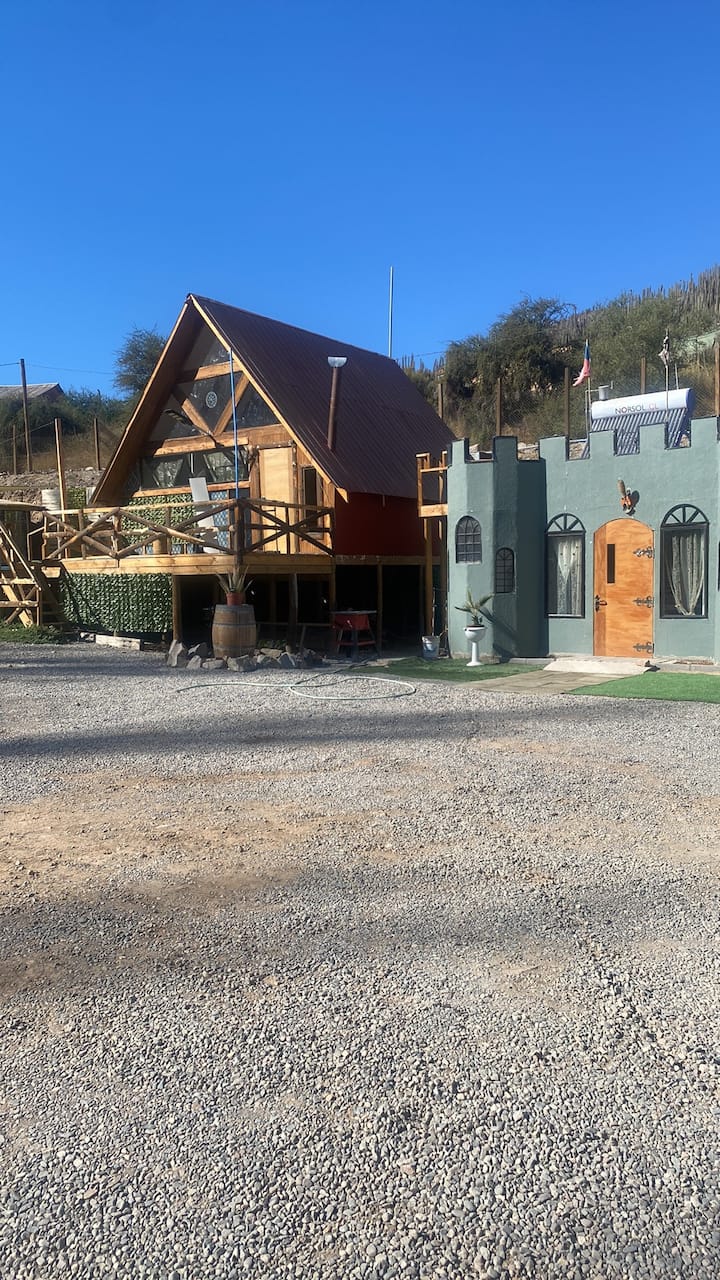 Cabañas Tematicas En El Valle De Elqui - Vicuña