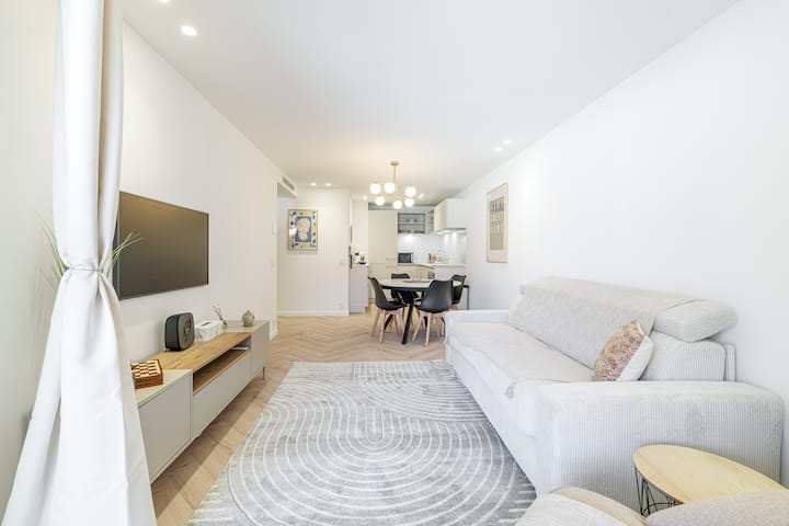 Bel Appartement Rénové, à 100m De La Plage - Plage du Borrigo (Menton)