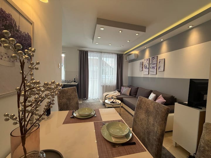 Tímár Apartman - Debrecen