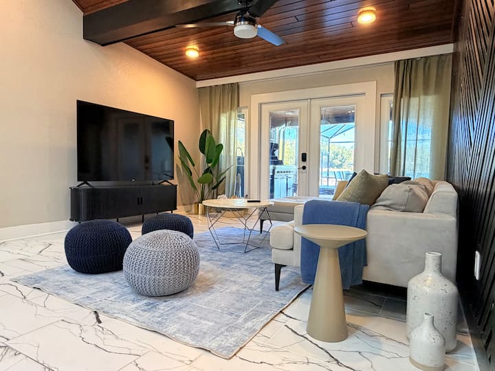 4br: Lakefront Retreat With Harry Potter Game Loft - Orlando
