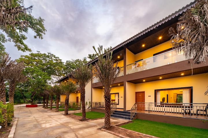 Dandeli Jungle Resorts 
River Rafting 
Boating - Dandeli