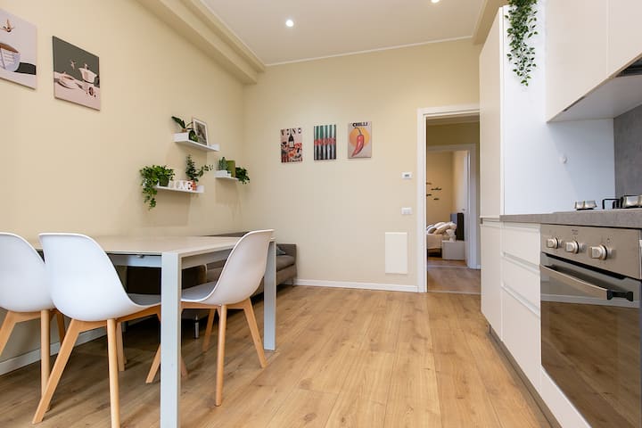 Suite Roma 53 - Bilocale In Centro A Saronno - Saronno