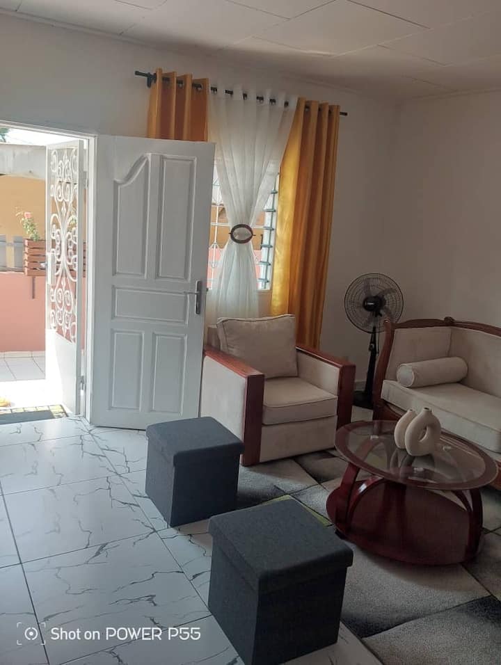 Côté Plage Kribi (Studio Kayak) - Cameroon