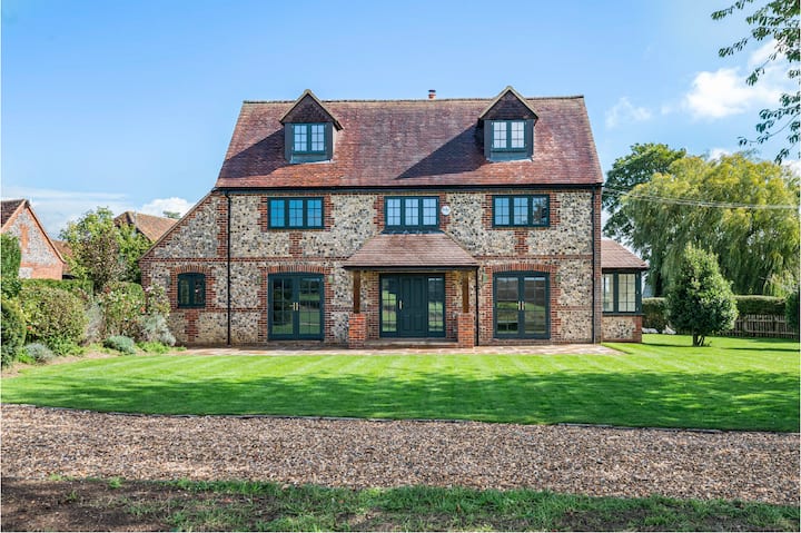 Rotten Row Farmhouse - Marlow, UK