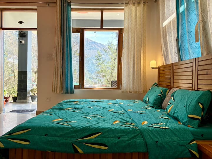 Dharamkot Stays - Studio Room - 2 - Brekora Stays - Dharamshala