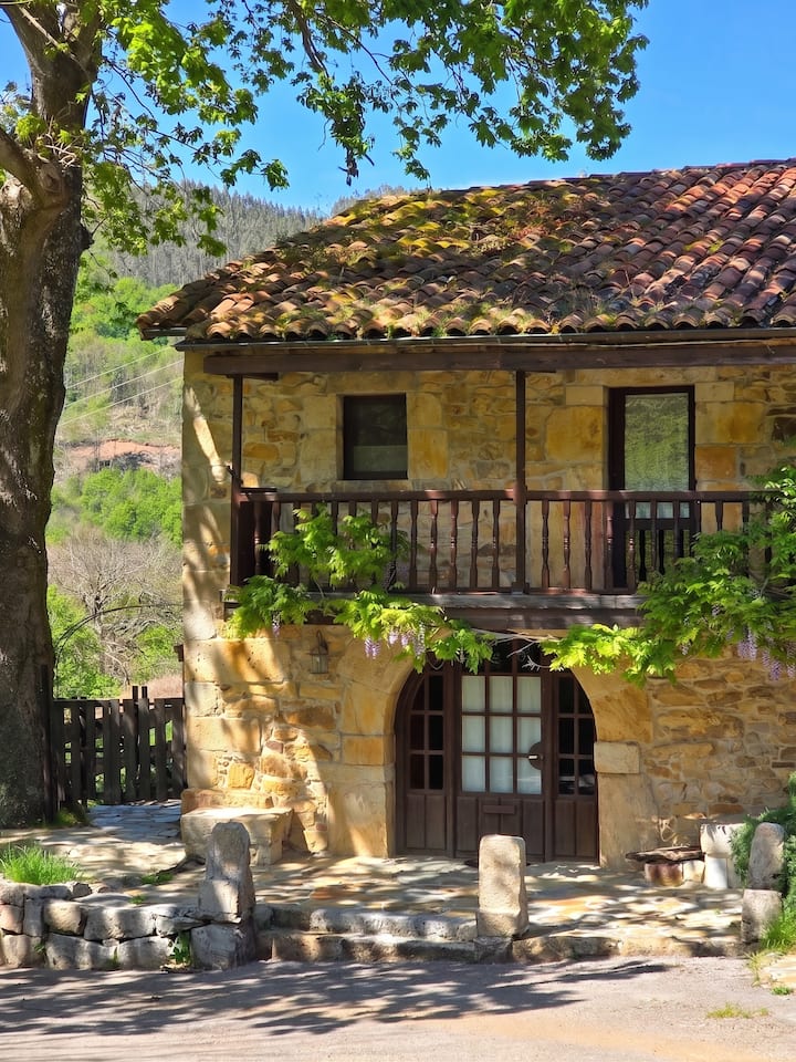 Maison Avec Vue Montagne à Luena - Kantabrien