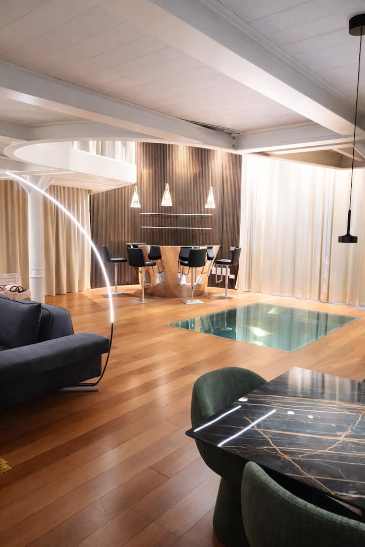 Indoor Pool & Spa Apt – Milan City Center - Milan