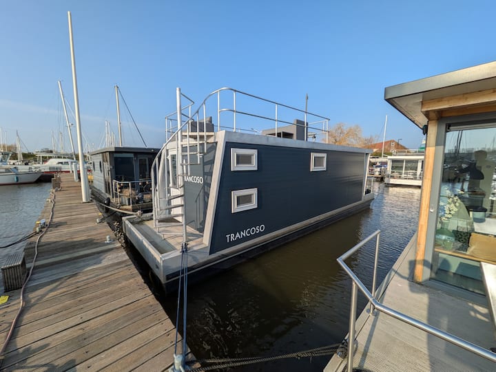 Unique Houseboat Near Amsterdam (20 Min) - Volendam