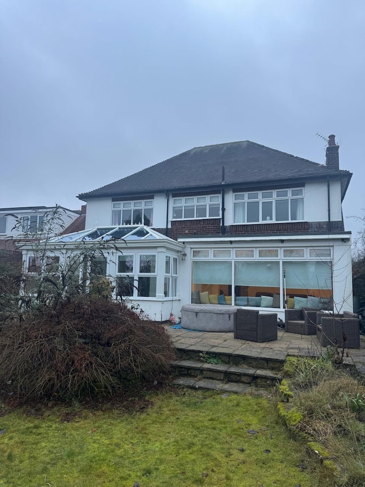 Oakham Ridge - Detached House - Sherwood Forest