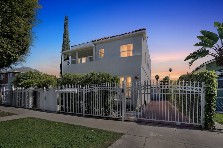 Private New 3bd 3ba W Free Parking - Inglewood