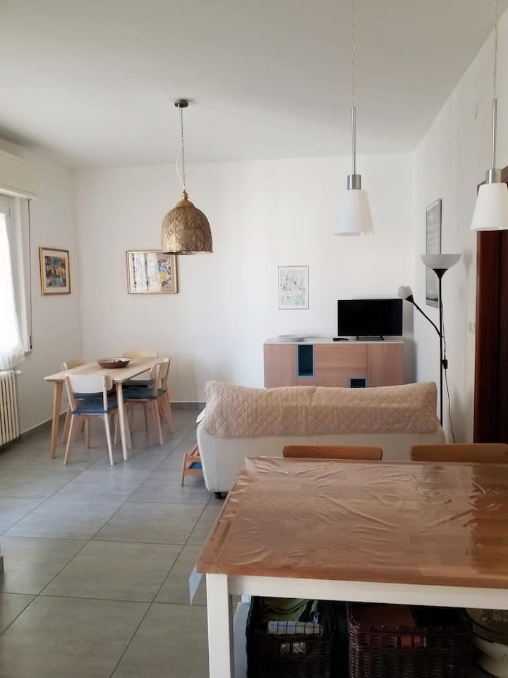 Appartamento Con 1 Camera Da Letto Matrimoniale - Pesaro