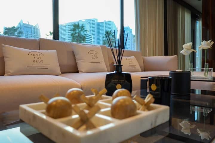 Luxury Yacht In Dubai Marina | Private Charter - Dubai
