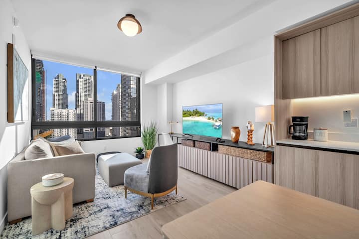 Brand New Building & Amazing Amenities - Miami