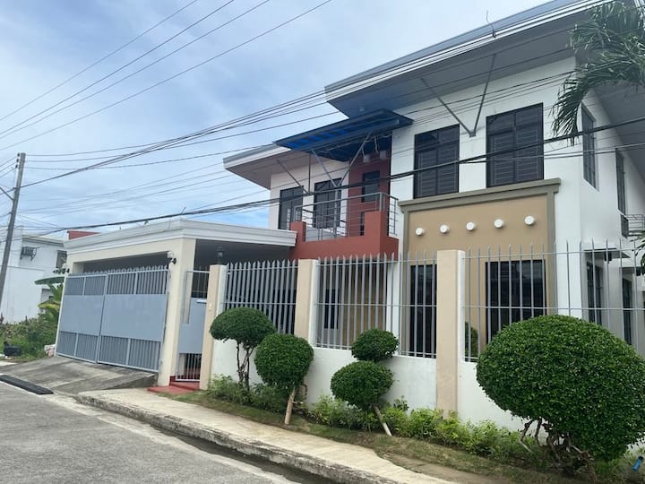 Family Vacation Home - Iloilo City