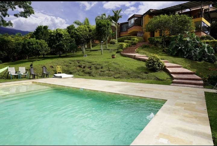 El Cucurucho - La Vega