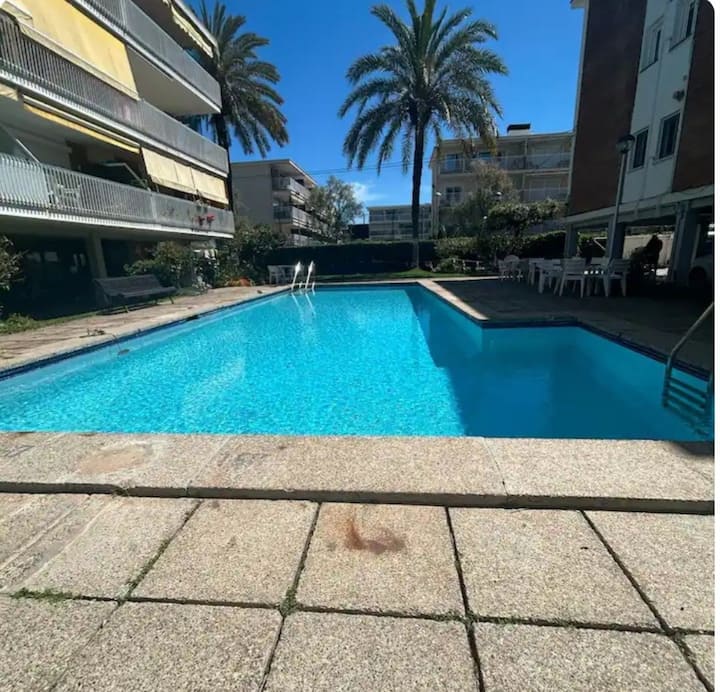 Hermoso Apartamento En La Playa - Castelldefels