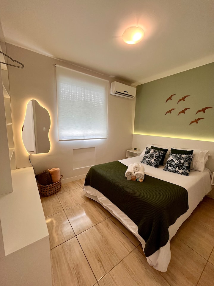 Refúgio Sofisticado, 2dorm,infra Completa, Garagem - Porto Alegre