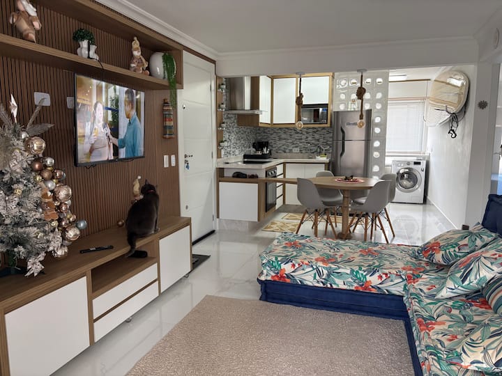 Apto Mobiliado é Bem Localizado! - Guaratuba