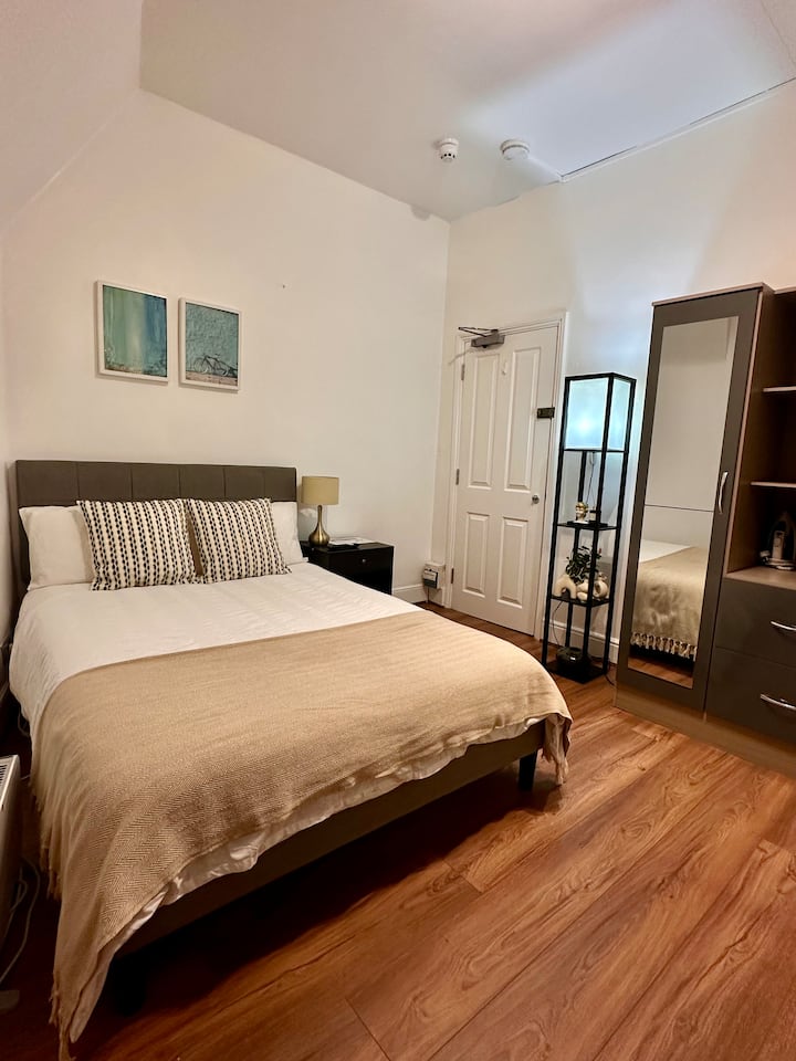 Central Euston Station - Modern Studio 1 Min Walk - Bloomsbury