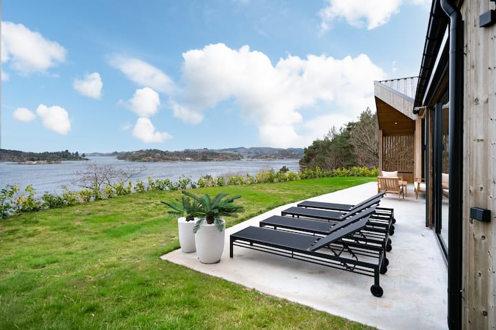 Villa Tregde - Norway