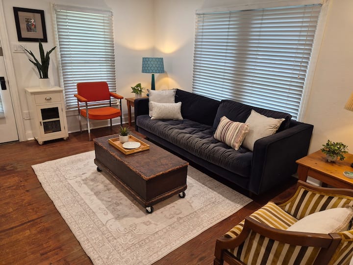 Renovated 1940 Home, Sleeps 6, 5 Miles To Downtown - Independence Heights - Houston