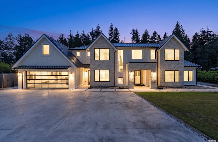 Airbnb Luxe Listing - British Properties Residence - West Vancouver