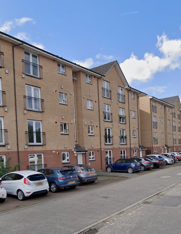 Modern 2 Bed Ground Floor Apartment Near Centre. - Glasgow