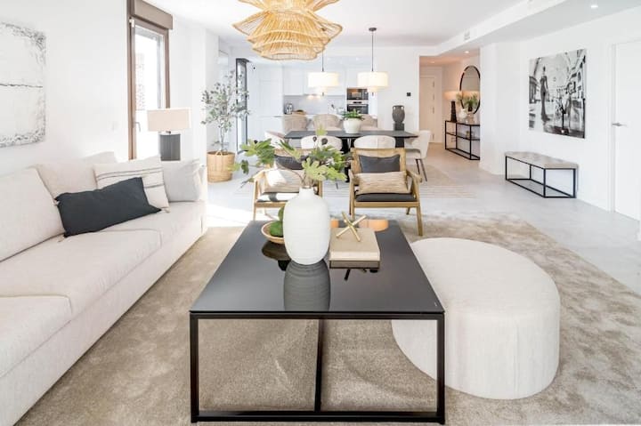New Luxury Apt Top Location Estepona Costa Del Sol - Estepona