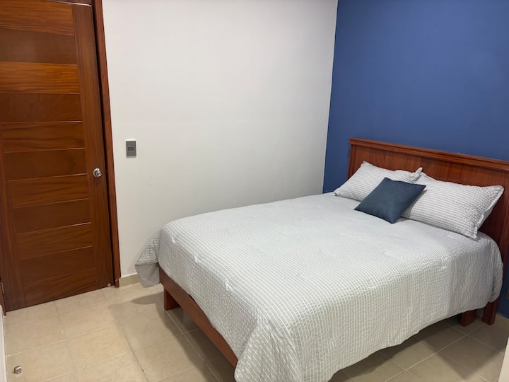 Depa Cómodo Y Con Excelente Ubicación - Guadalajara