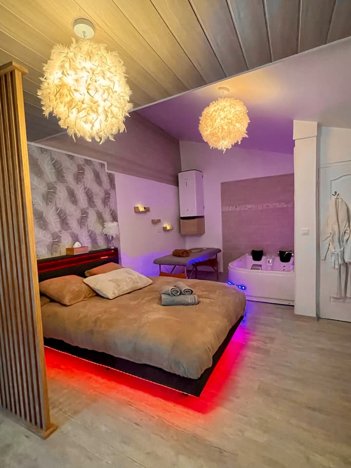 La Malice Maison Love Room Massage Balnéo Jacuzzi - Beauvais