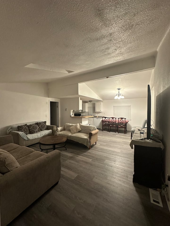 Newly Remodeled 3bed/2bath Home - Marysville, CA