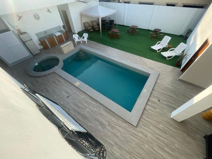 Residencia Familiar En Salinas Capacidad Max. 31/p - Salinas