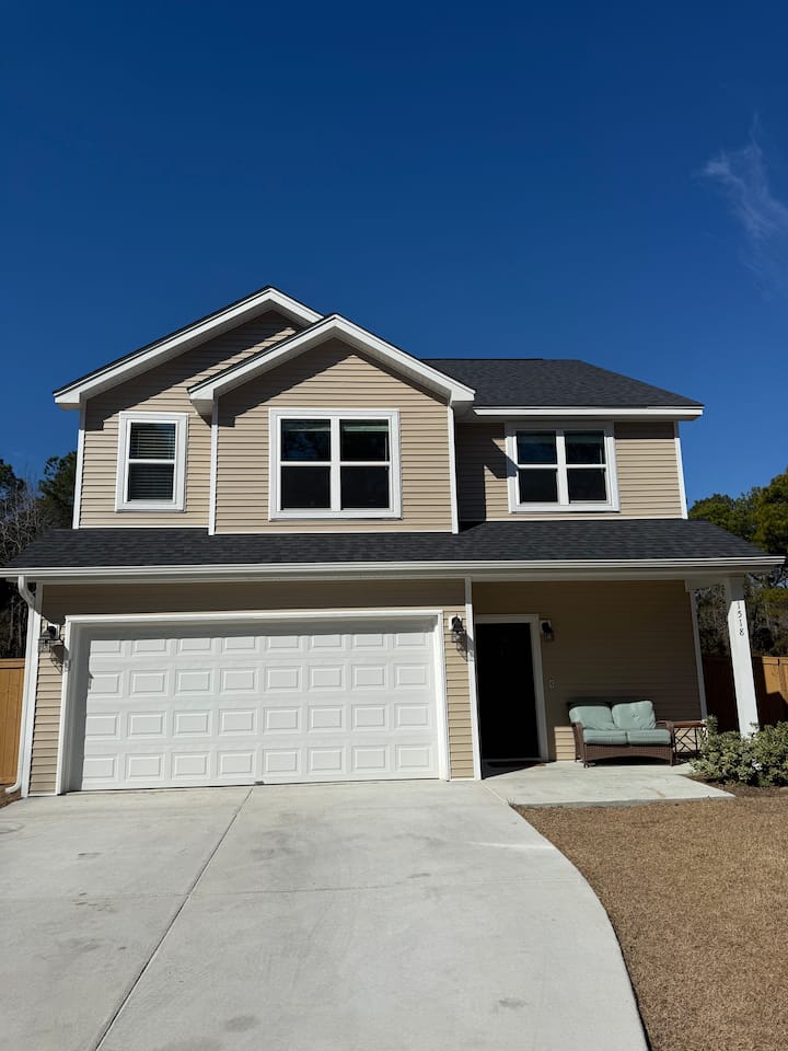 Modern House • Family-friendly • Close To Beach - Charleston, SC