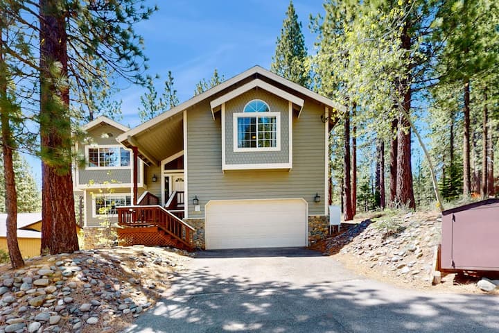 3br Near Slopes | Big Deck | W/d | Forest Views - South Lake Tahoe, CA